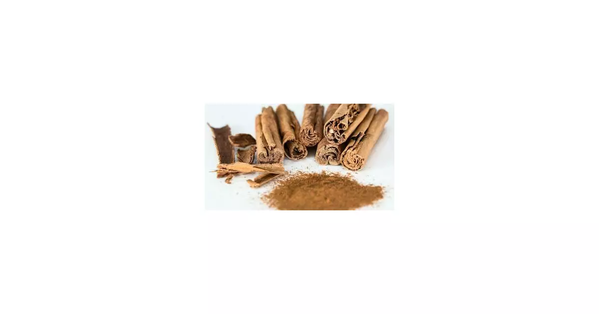 Cynamon (cynamonowiec) - właściwości i przeciwwskazania? | iZielnik.pl