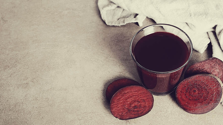 Burak i sok z buraka - właściwości i dawkowanie | Zielnik.pl